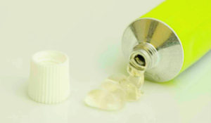Different Types Of Acne Gel - Their Benefits And Side Effects