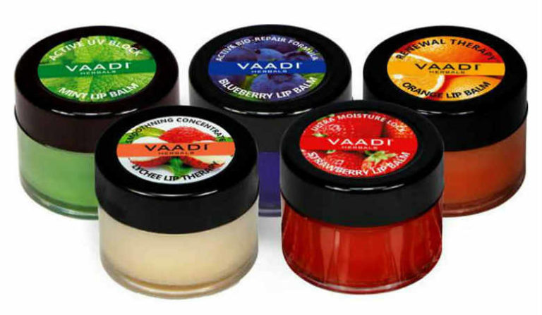 22 Best Lip Balms In India For Dry And Chapped Lips (With Prices)